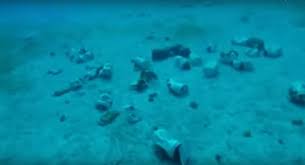 Cans in the Sea | Maria's Box